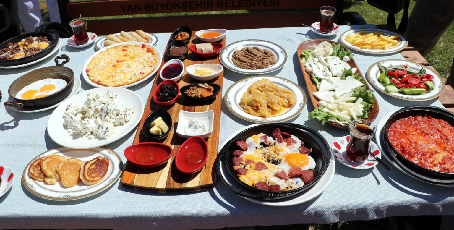 Everything About Turkish Breakfast, The Richest Breakfast In The World!